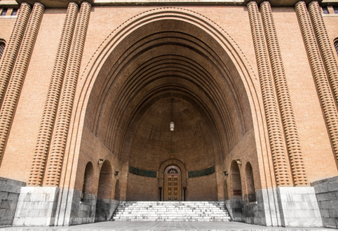 National Museum of Iran | The largest museum of archeology of Iran